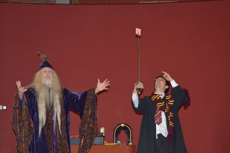 Harry Potter Lookalike Magic Show - Hire entertainers